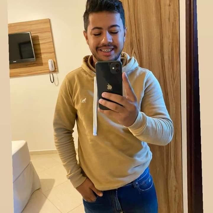 Jornal Jogo Sério - Revolta e dor na morte de rapaz com 22 anos após ...